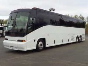 Used MCI coach 102-EL3 54 Passenger Tour Bus | Northwest Bus Sales, Inc