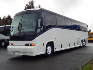 Used 1999 MCI 102 EL3 56 Passenger Touring Coach Bus - C60624 ...