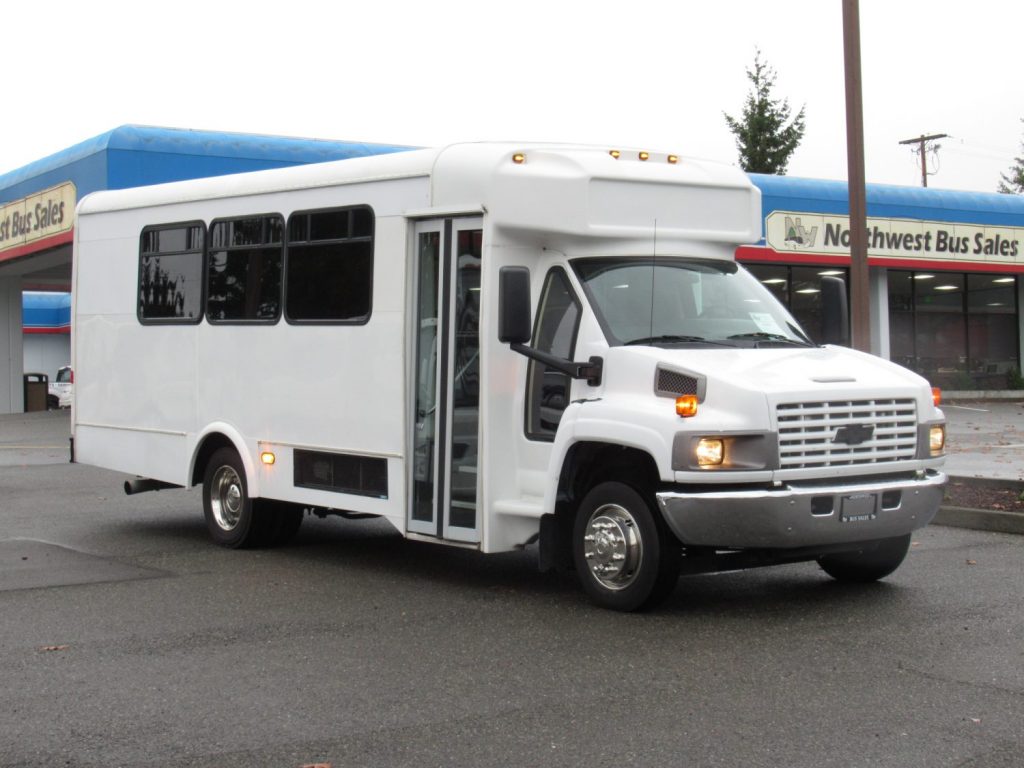 2007 Chevrolet Glaval 21 RL Shuttle Bus for Sale - S24253 | Northwest ...