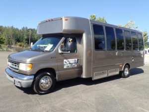 1997 Ford Turtle Top 24 Passenger ADA Shuttle Bus - S89931 | Northwest ...