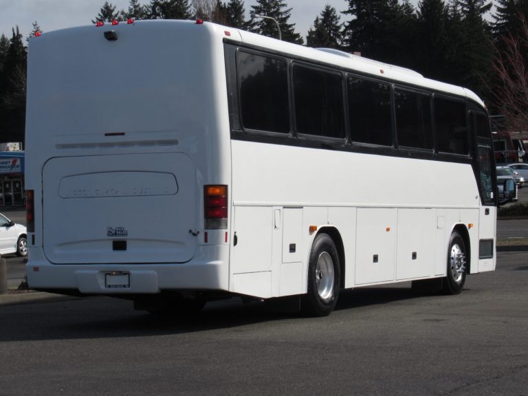 2003 MCI F3500 36 Passenger Coach Bus - C90142 | Northwest Bus Sales, Inc