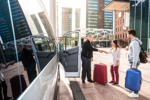 Why Hotels Should Have Shuttle Buses
