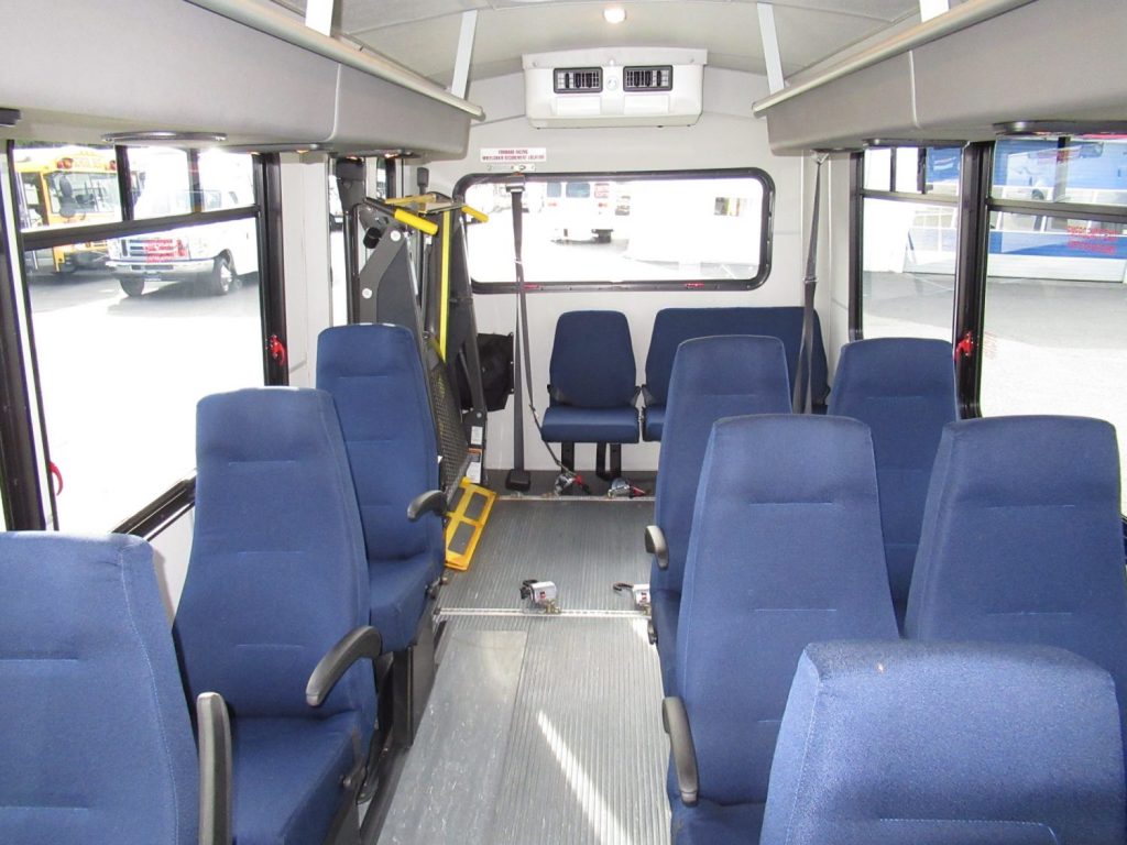 2013 Ford Champion Crusader 12 Passenger Shuttle Bus - S28836 ...