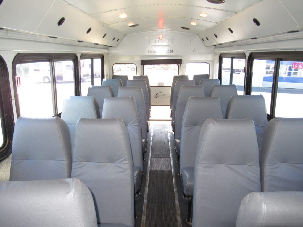 2003 Thomas Front Engine 44 Passenger Commercial Bus - B33235 ...