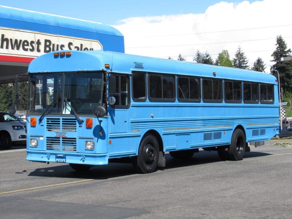 2003 Thomas Front Engine 44 Passenger Commercial Bus - B33235 ...