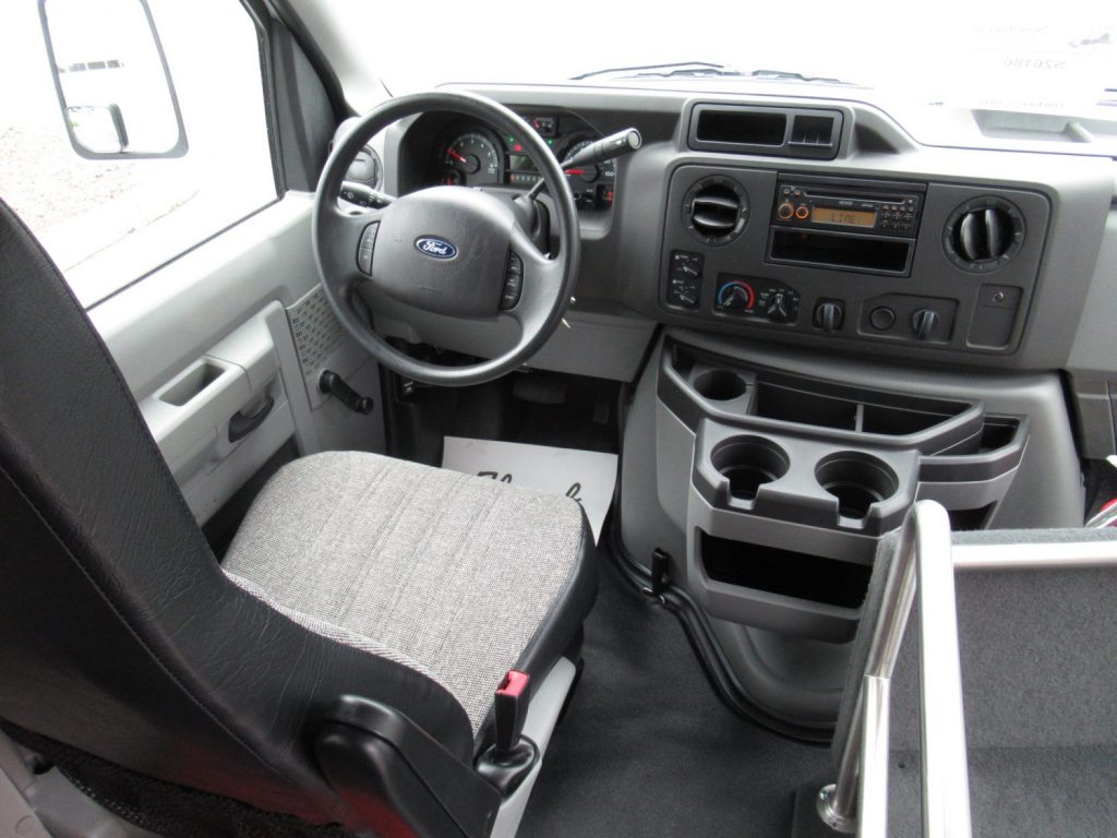 2019 Ford Starcraft Starquest - 14 Passenger w/Rear Luggage - 19110 ...