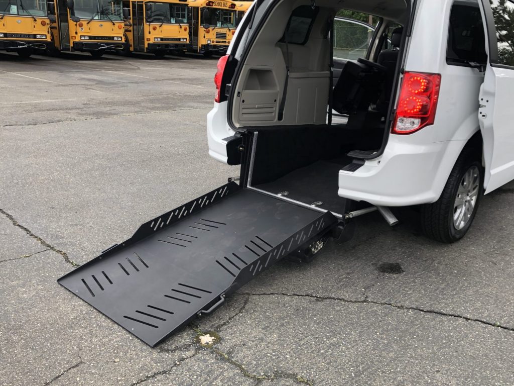 2019 Dodge Grand Caravan - Advantage RE ADA Van - S58326 | Northwest ...