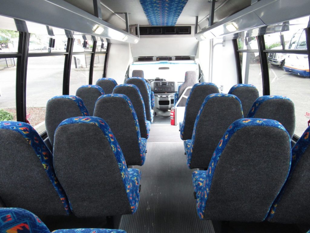 2011 Ford Federal S27 27 Passenger Shuttle Bus - S63522 | Northwest Bus ...