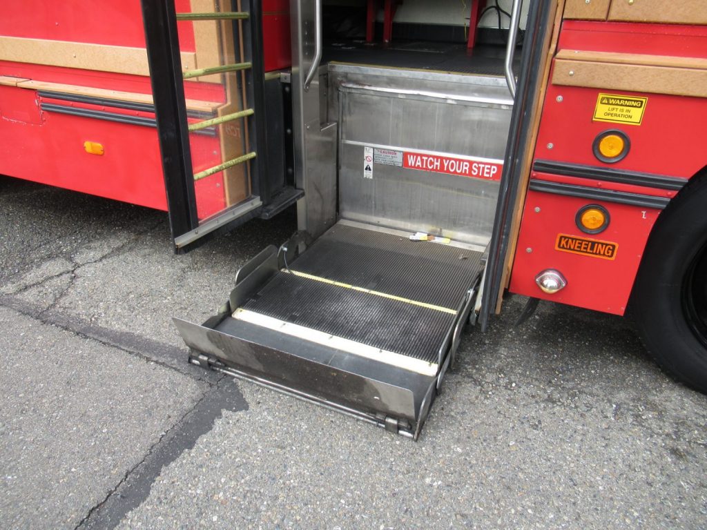 2000 Chance Trolley AH-28 27 Passenger - T35176 | Northwest Bus Sales, Inc