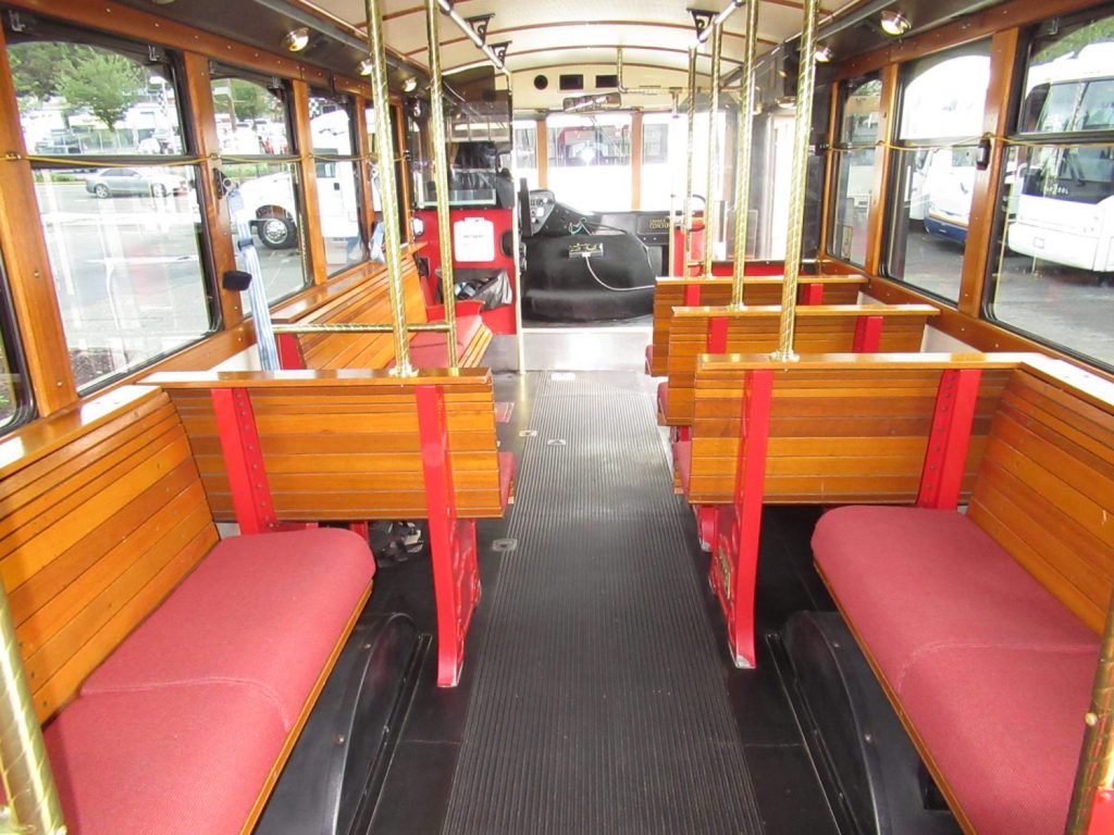 2000 Chance Trolley AH-28 27 Passenger - T35176 | Northwest Bus Sales, Inc