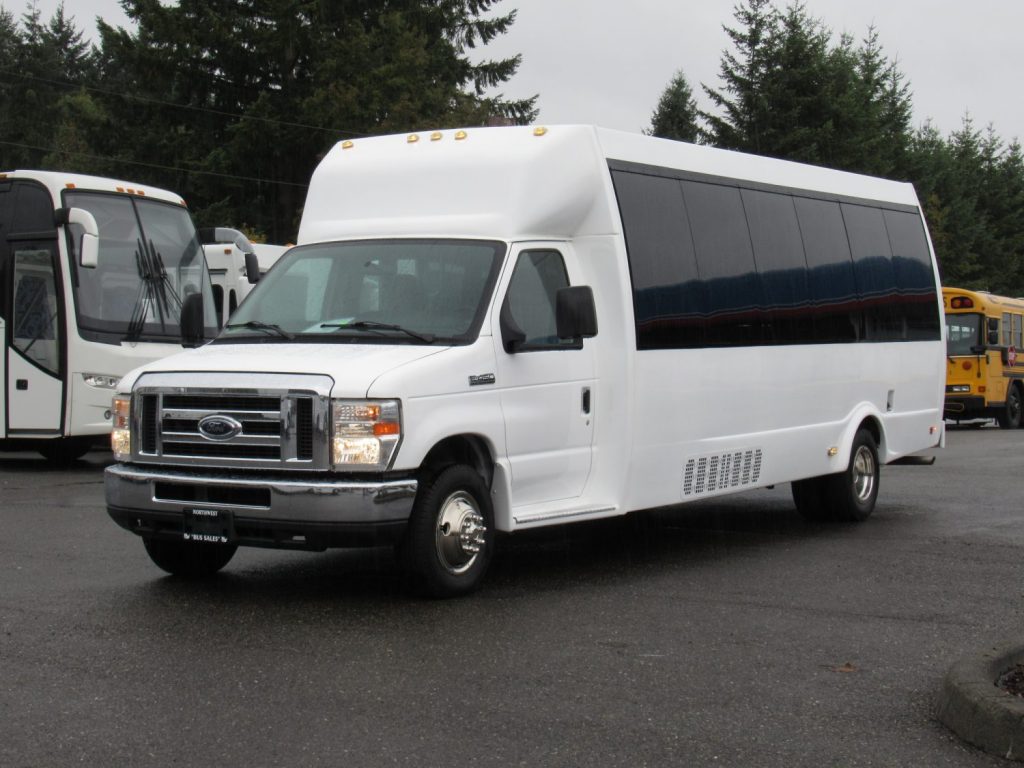 2012 Ford Federal S27 24 Passenger + Rear Luggage Shuttle Bus - S96221 ...