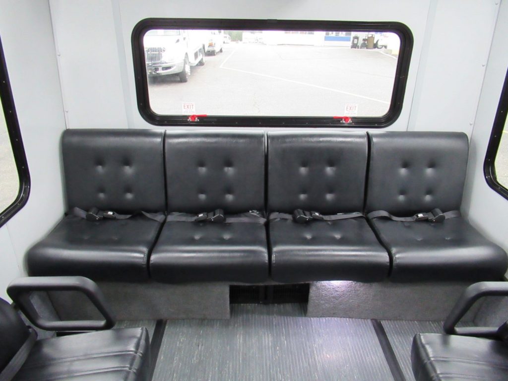 2016 Ford Eldorado Aerotech 14 Passenger Interior Luggage Shuttle Bus ...