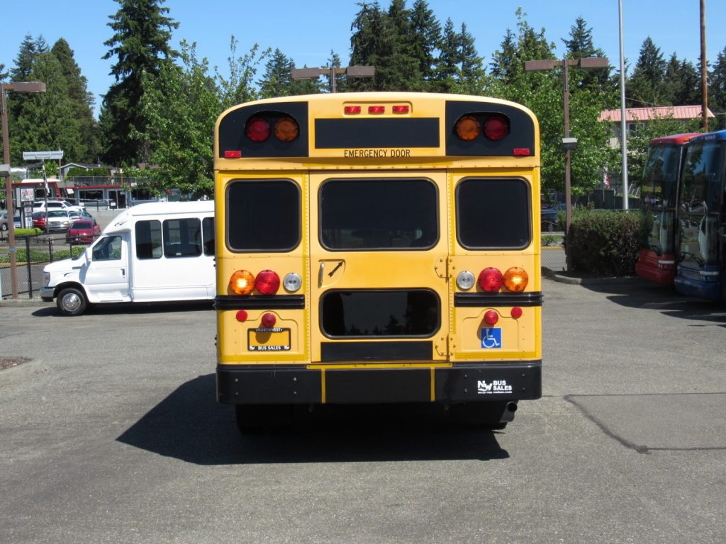 2006 Chevrolet Bluebird Handy Bus 12 Passenger & 1 Wheelchair - B40053 ...