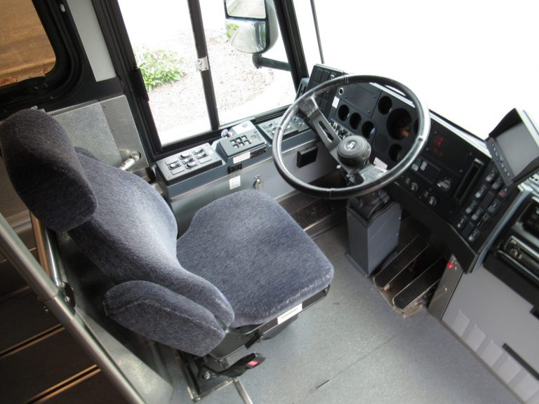 2005 MCI D4000 Prison Bus - 47 Inmates + 3 Solitary + 2 Guards Prison ...