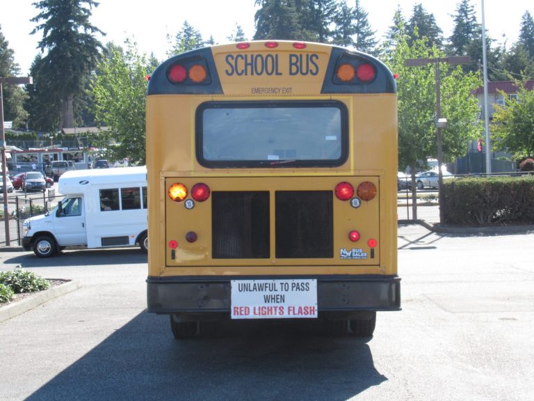 2005 IC RE-300 78 Passenger School Bus - B82272 | Northwest Bus Sales, Inc
