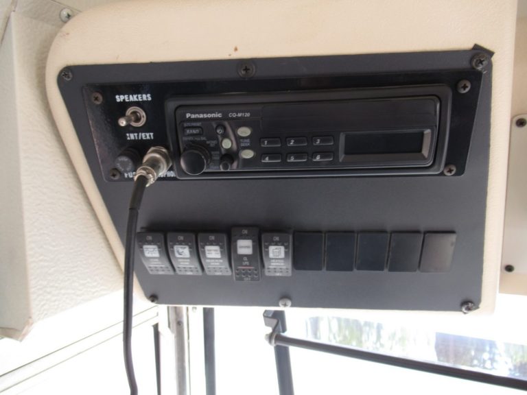 2005 IC RE-300 78 Passenger School Bus - B82272 | Northwest Bus Sales, Inc