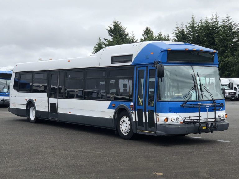 2004 New Flyer Invero D40i 37 ADA Transit Bus - T27632 | Northwest Bus ...