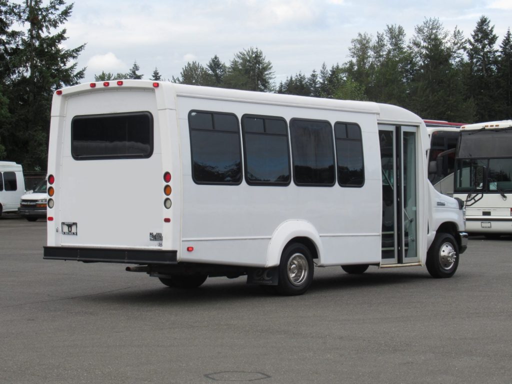 2013 Ford Elkhart Coach Shuttle Bus - S95256 | Northwest Bus Sales, Inc