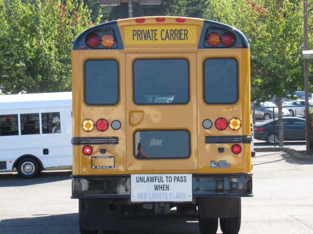 2008 IC FE 300 9 Row - 53 Kids / 35 Adults Short School Bus - B65102 ...