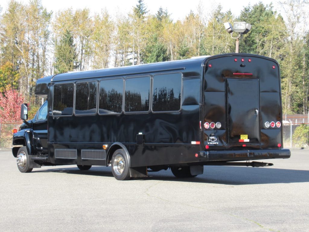 2007 Chevrolet Champion Party Bus 24-28 Passenger - S22562 | Northwest ...