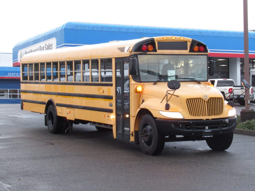 2007 IC CE-300 71 Passenger Conventional School Bus - B72232 ...