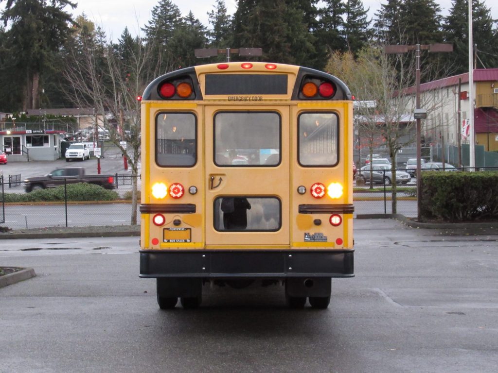 2007 IC CE-300 71 Passenger Conventional School Bus - B72232 ...