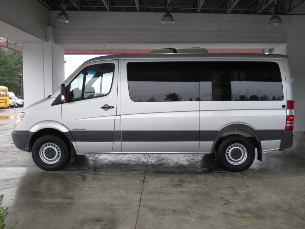 2007 Dodge Sprinter 2500 9 Passenger ADA Van - S32588 | Northwest Bus ...