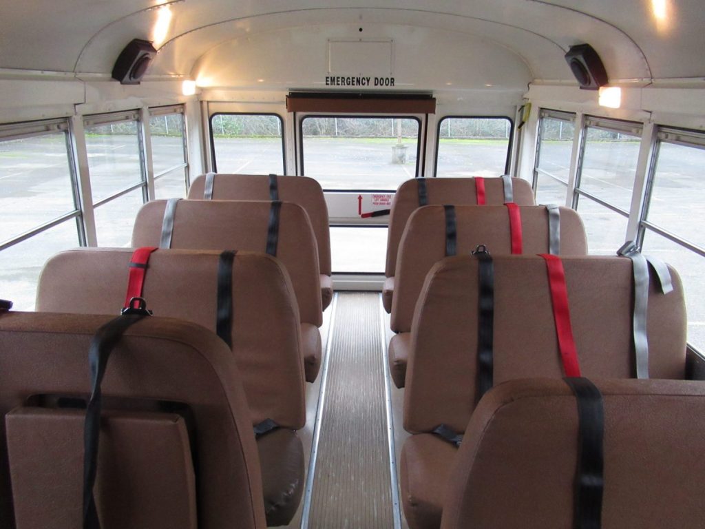 2002 Chevrolet Mid Bus 24 Passenger School Bus - B44521 | Northwest Bus ...