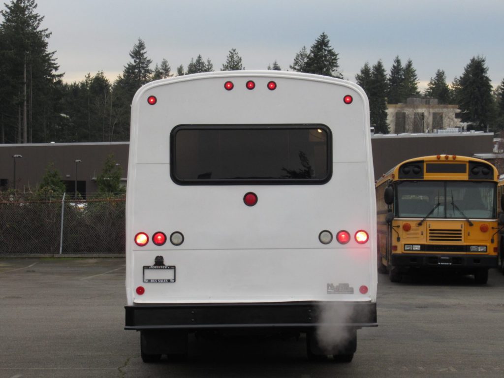 2007 Chevrolet Champion 25 Passenger Shuttle Bus - S23943 | Northwest ...