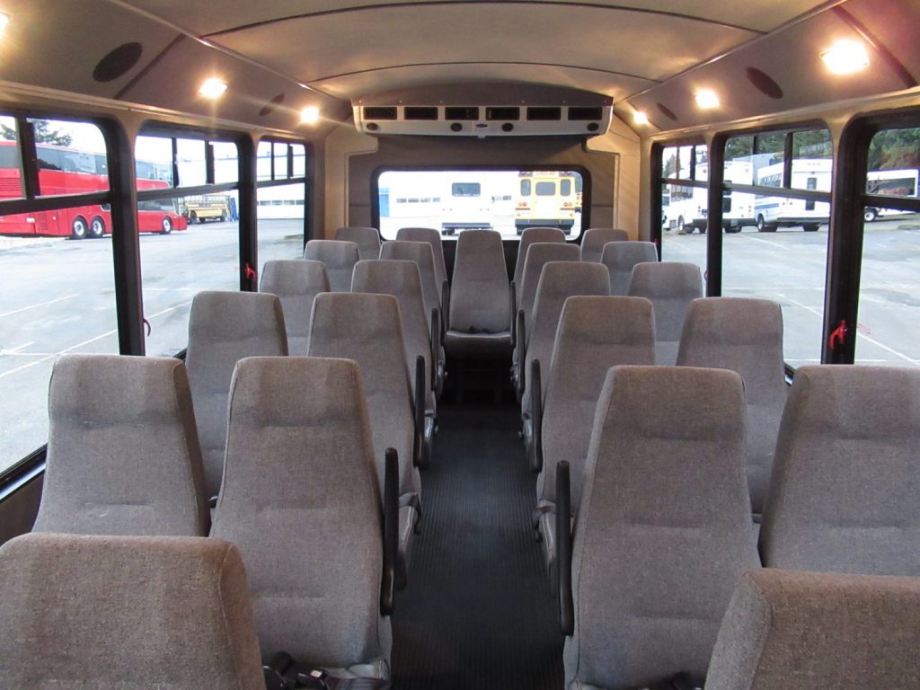 2007 Chevrolet Champion 25 Passenger Shuttle Bus - S23943 | Northwest ...