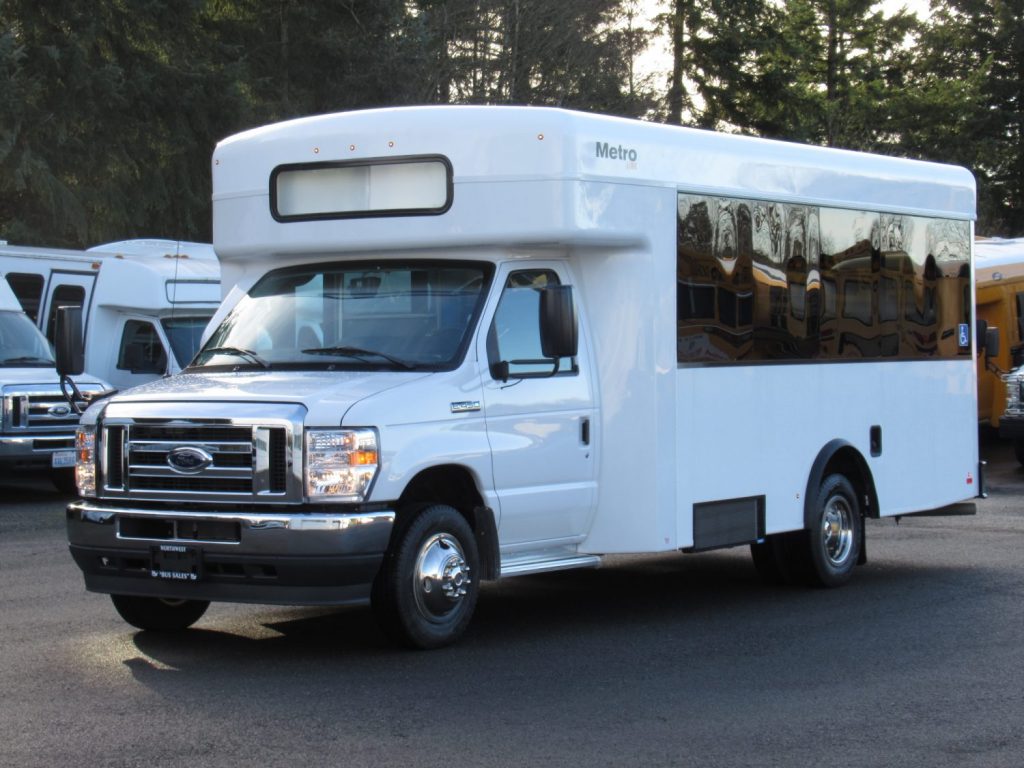 2021 Ford Metro Link 12 Passenger + 2 Wheelchair Shuttle Bus - S17938 ...