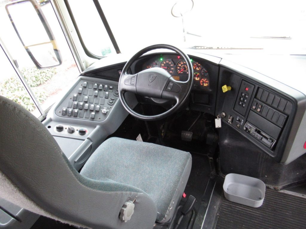 2005 International CE-300 71 Passenger Conventional School Bus - B84280 ...