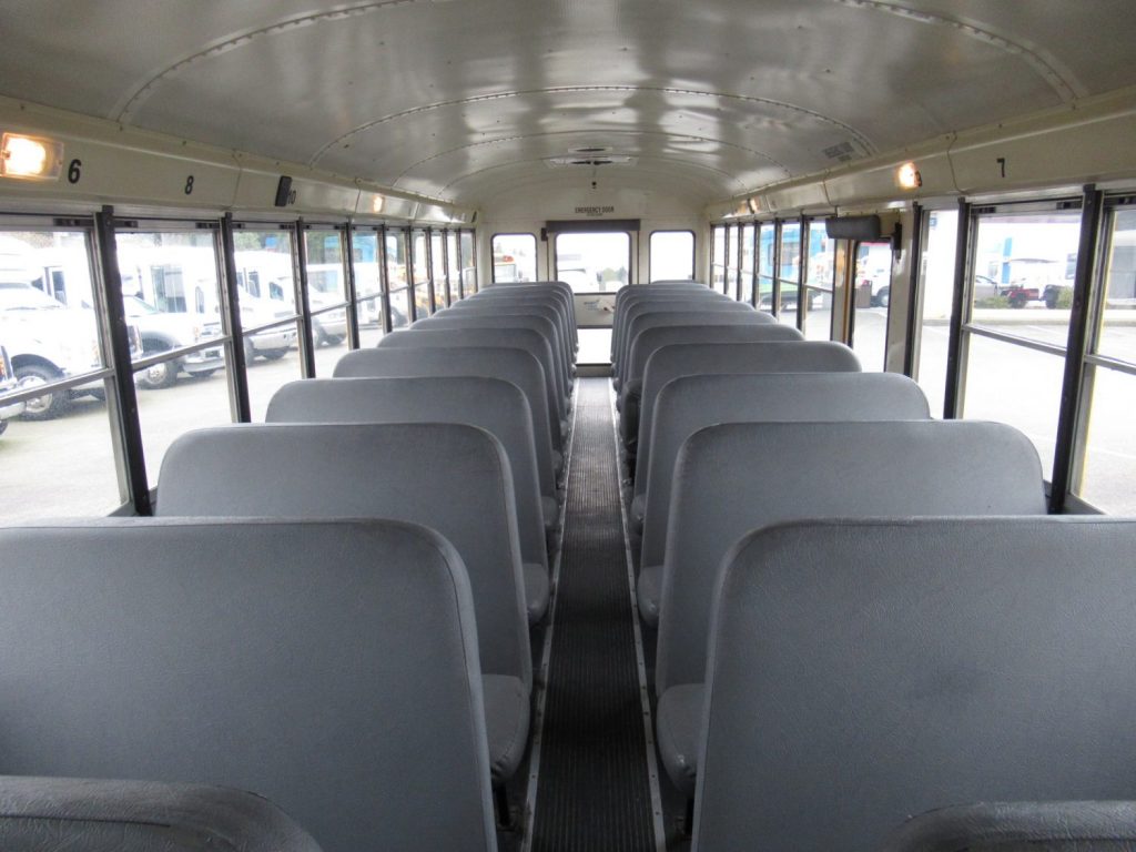 2005 International CE-300 77 Passenger Conventional School Bus - B87785 ...
