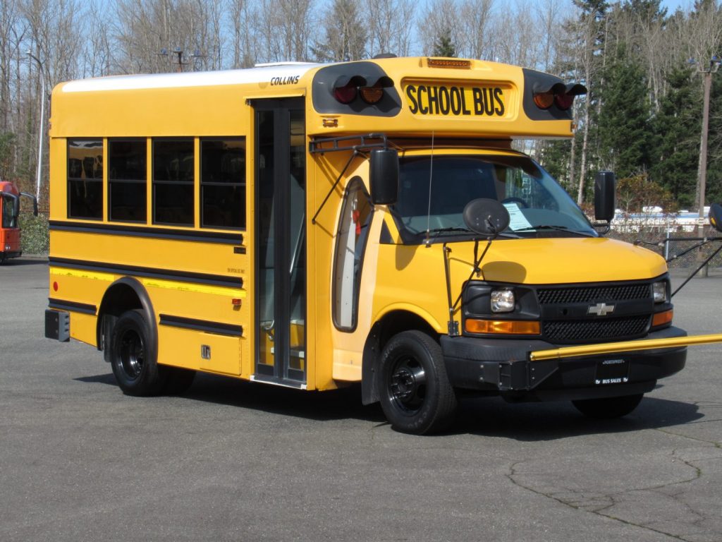 2009 Chevrolet Collins Super Bantam 23 Passenger School Bus - B23999 ...