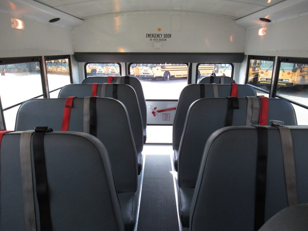 2009 Chevrolet Collins Super Bantam 23 Passenger School Bus - B23999 ...
