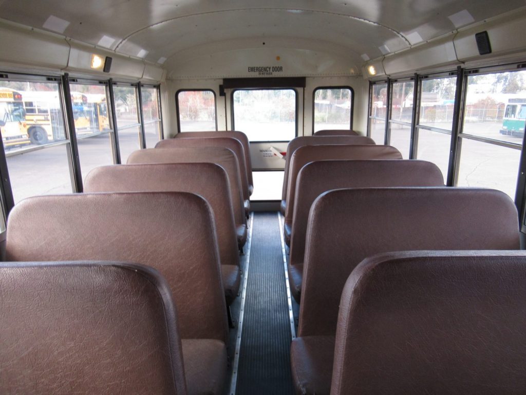 2005 International CE-300 71 Passenger Conventional School Bus - B75506 ...
