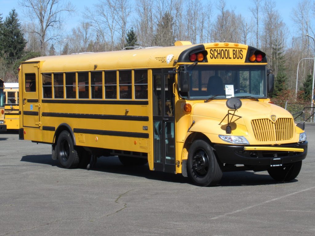 2005 IC CE-200 22+2 ADA School Bus - B87798 | Northwest Bus Sales, Inc