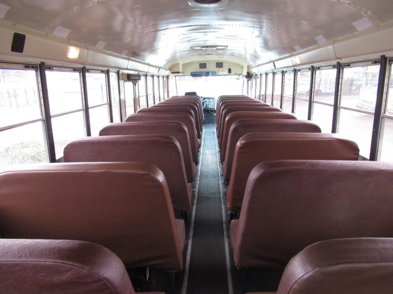 2005 International CE-300 71 Passenger Conventional School Bus - B11826 ...
