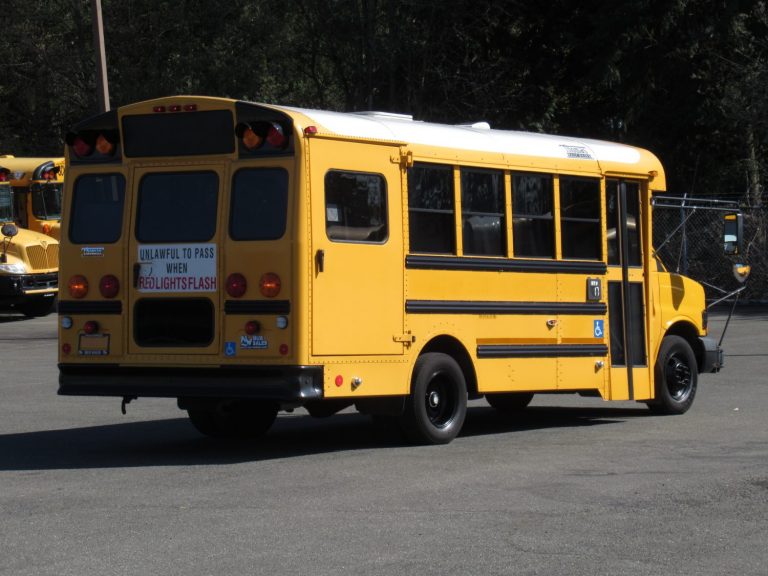2009 Chevrolet Thomas 16 Passenger ADA School Bus - B64862 | Northwest ...