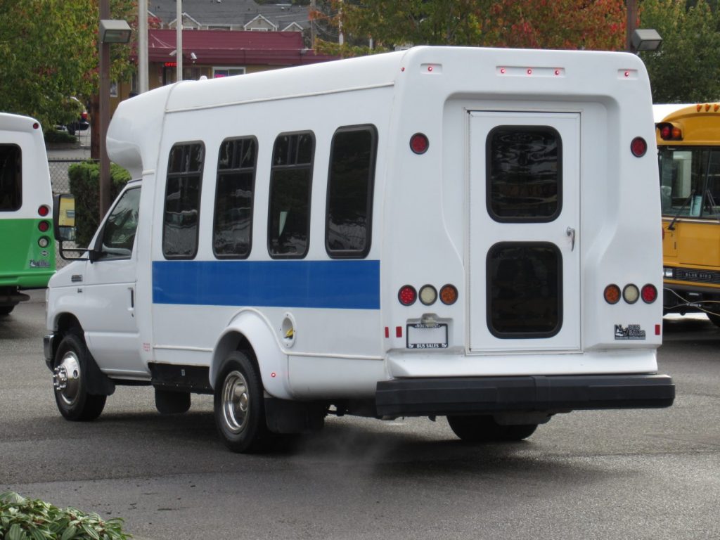 2014 Ford Startrans 4 + 2 ADA Shuttle Bus - S23940 | Northwest Bus ...