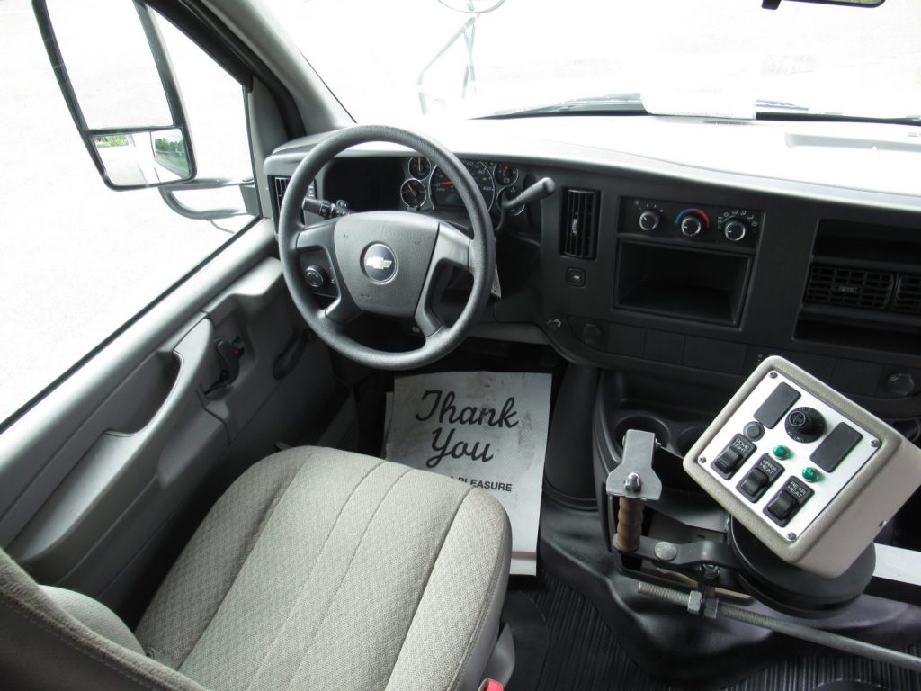 2008 Chevrolet Collins Bantam 9 Passenger MFSAB - B06703 | Northwest ...