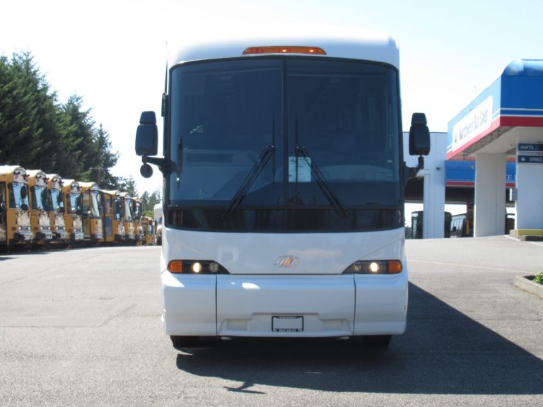 2007 MCI J4500 56 Passenger Motorcoach - C63922 | Northwest Bus Sales, Inc