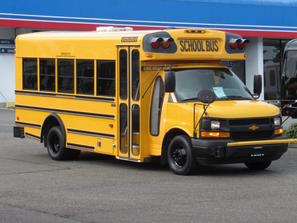 2007 Chevrolet Collins Super Bantam 20 Passenger School Bus - B33305 ...