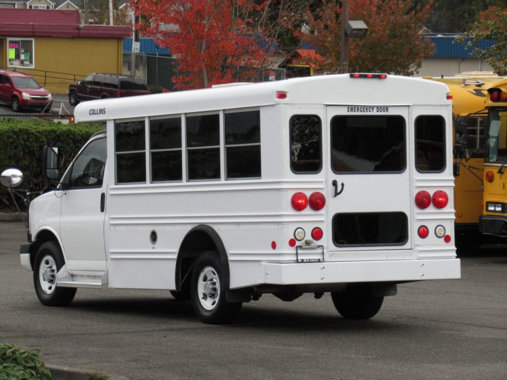 2008 Chevrolet Collins Bantam 9 Passenger MFSAB - B14915 | Northwest ...