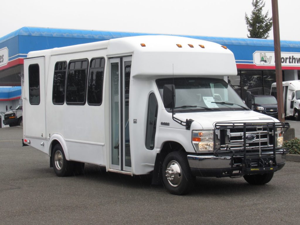 2008 Ford Goshen 12 Passenger Shuttle Bus - S59667 | Northwest Bus ...