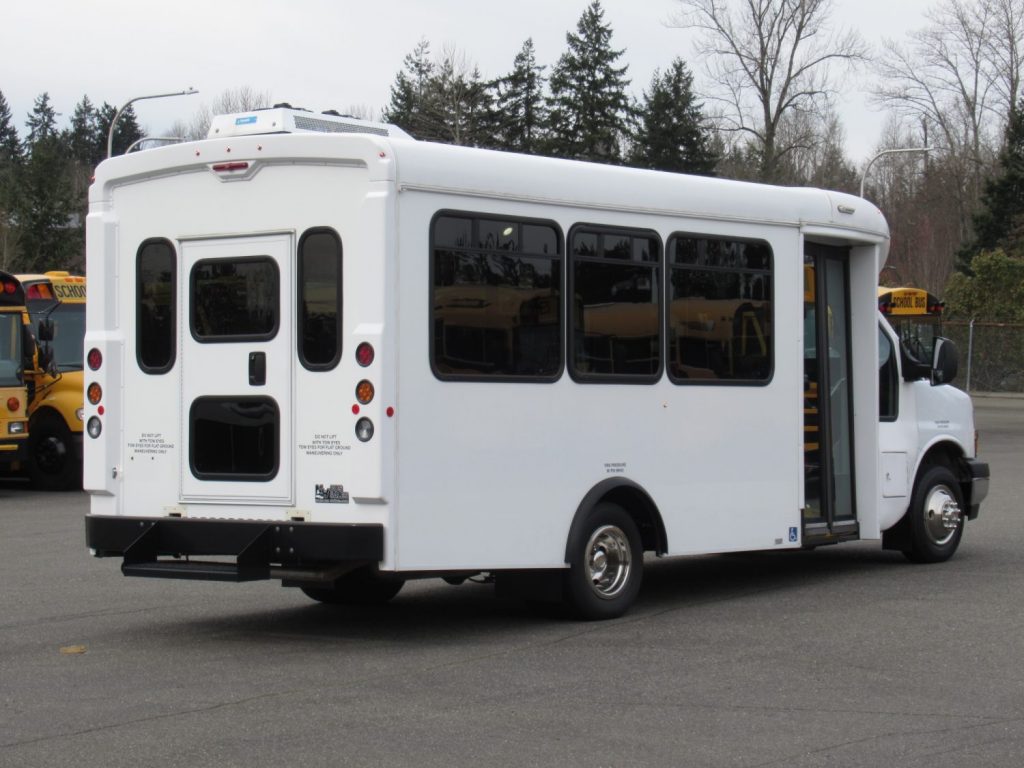 2019 Chevrolet Arboc Spirit of Mobility 16 Passenger ADA Shuttle Bus ...