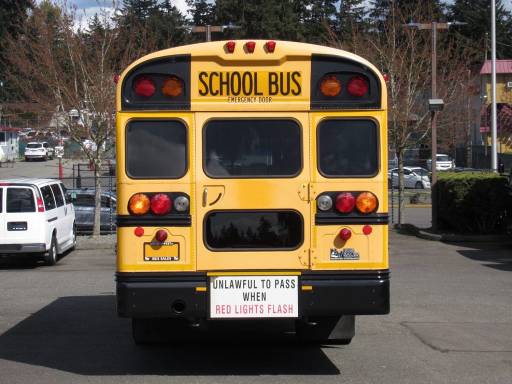 2006 Bluebird Vision 53 Passenger Short School Bus - B37832 | Northwest ...