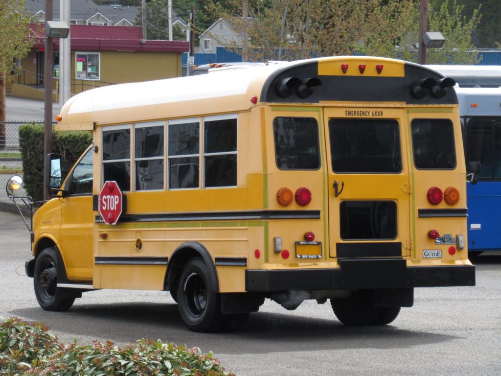 2002 Chevrolet Mid Bus Type-A 21 Passenger School Bus - B43439 ...