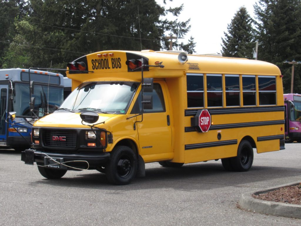 2000 GMC Thomas 16 Passenger + 1 Wheelchair - B41009 | Northwest Bus ...