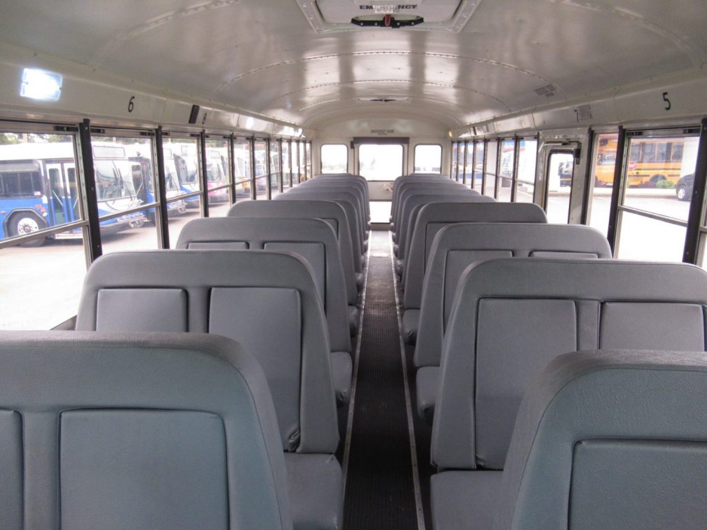 2005 IC CE-200 61 Passenger School Bus - B82283 | Northwest Bus Sales, Inc